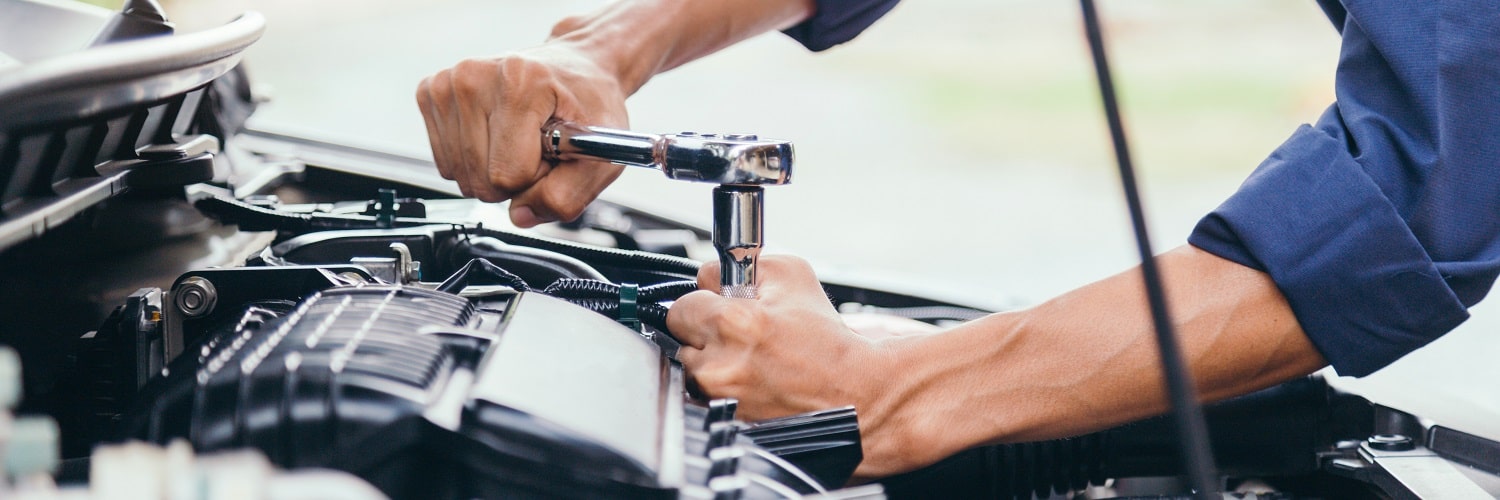 Reparaties aan uw auto in Nieuw Vennep | AutoFirst Van der Maarl ...